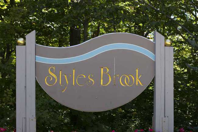 Mountain Area Rentals - Ski Vermont Real Estate | Stratton Rentals