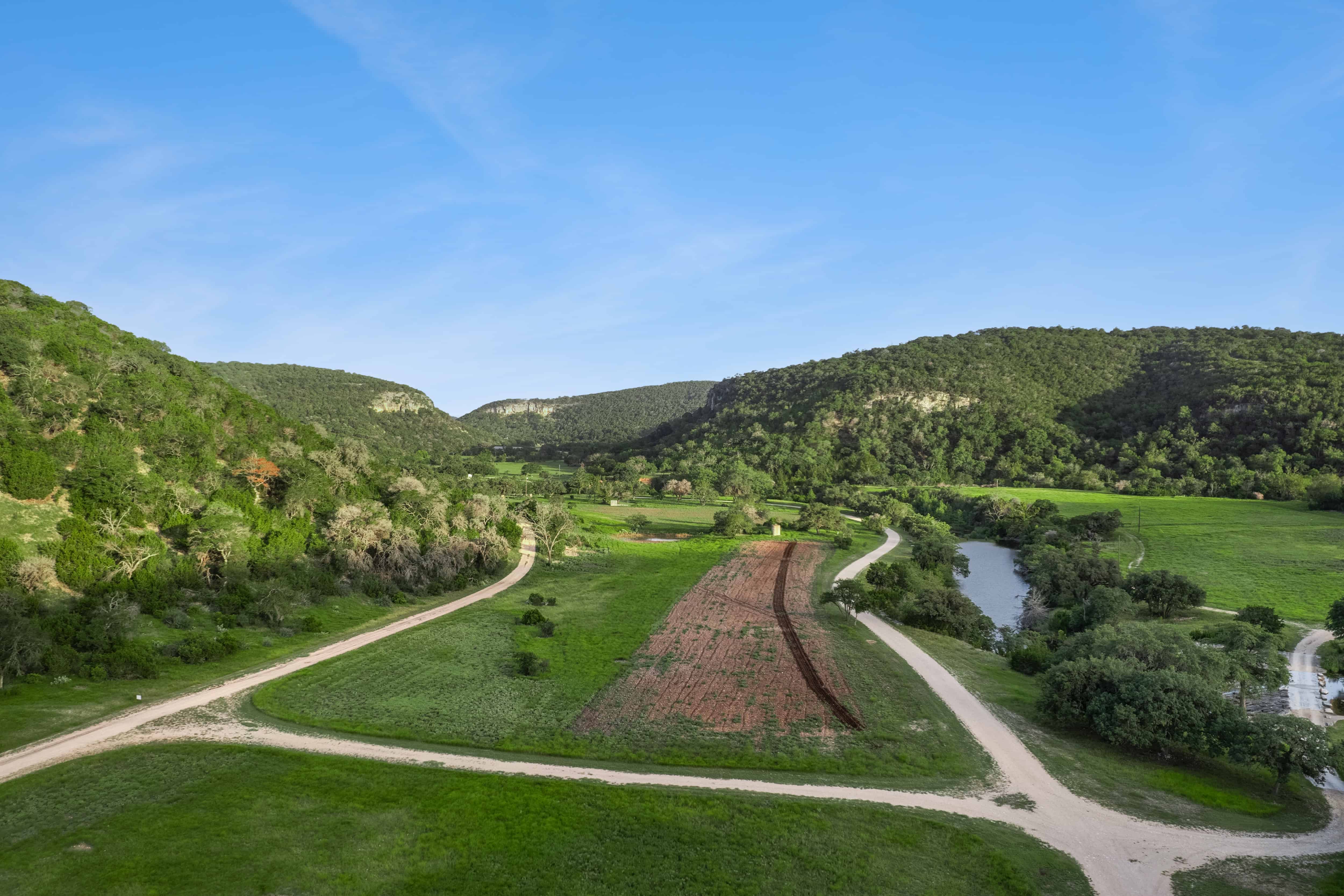 West and Swope Ranches Presents Skull Creek Ranch - Luxury Live water 806-Acre Estate in Medina ...